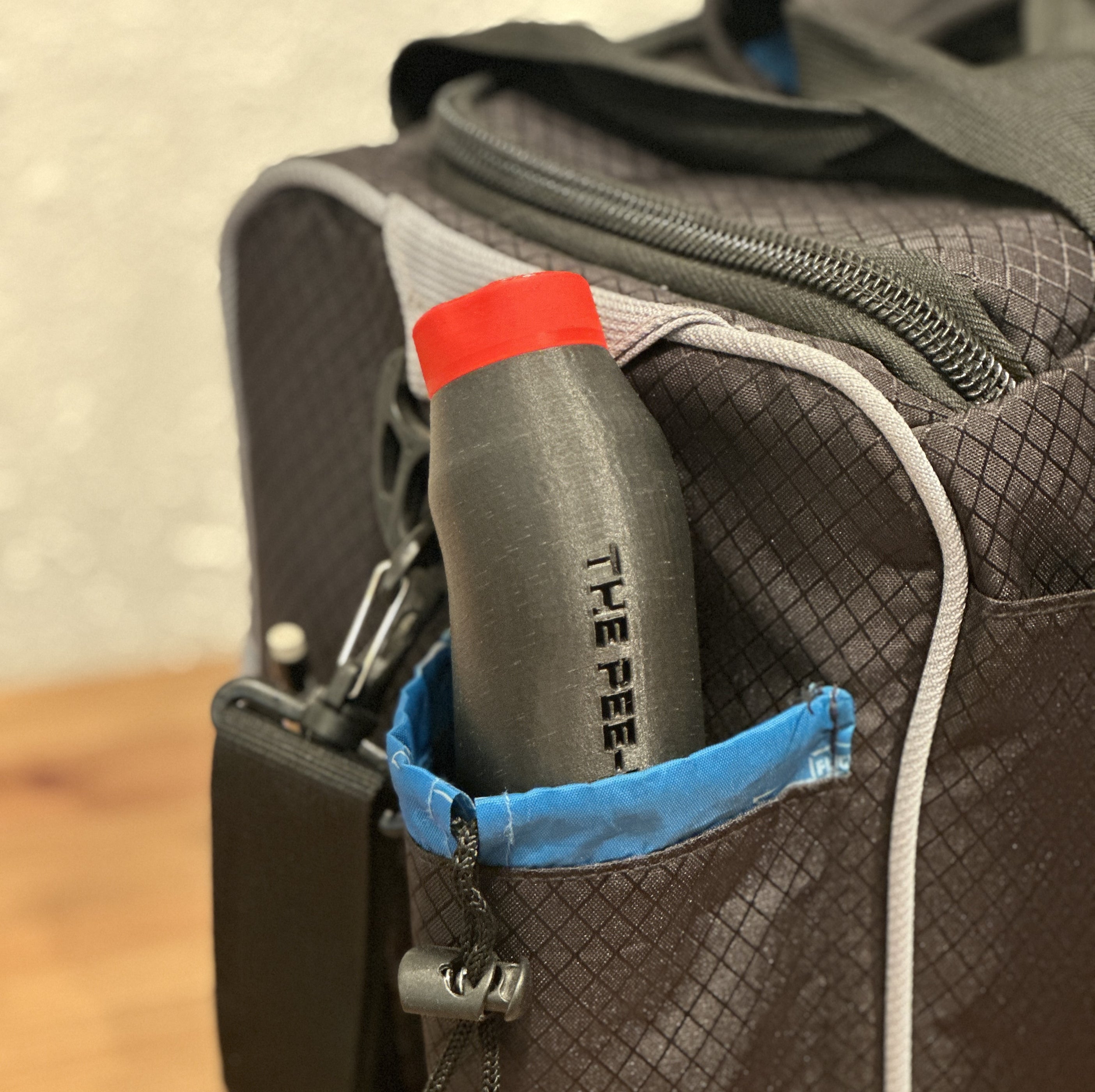 The Pee-Factor Water Bottle Urinal for Pilots and Truckers — 3Dub200
