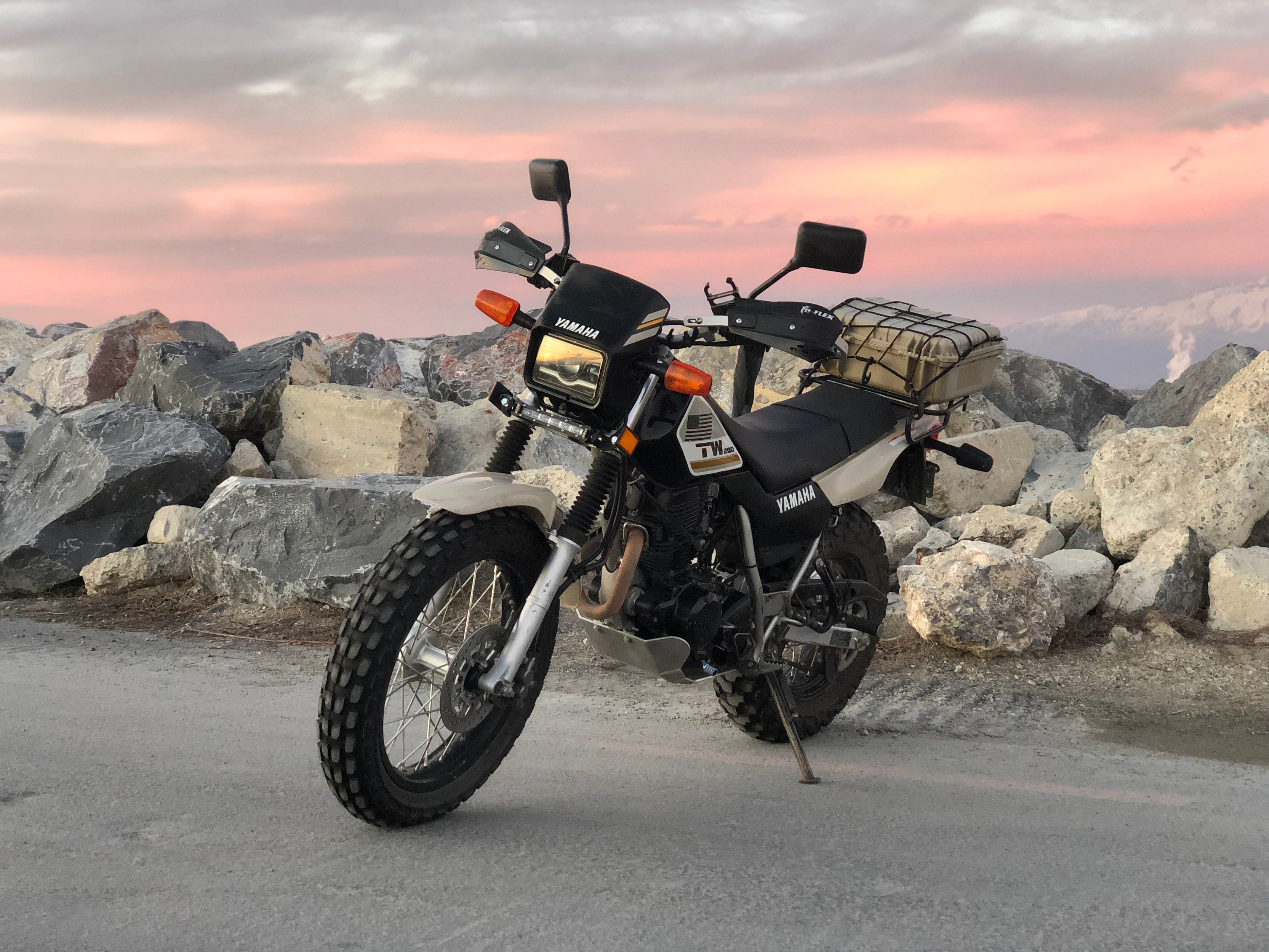 The Original Yamaha TW200 LED Light Bar Kit — 3Dub200